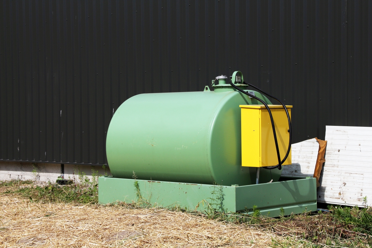 Regulated vs. Unregulated Storage Tanks | Herbert Lutz & Co. Regulated vs. Unregulated Storage Tanks | Herbert Lutz & Co.